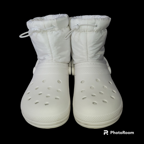 CROCS | Shoes | Crocs Classic Lined Neo Puff Boots Size W1 And M9 ...